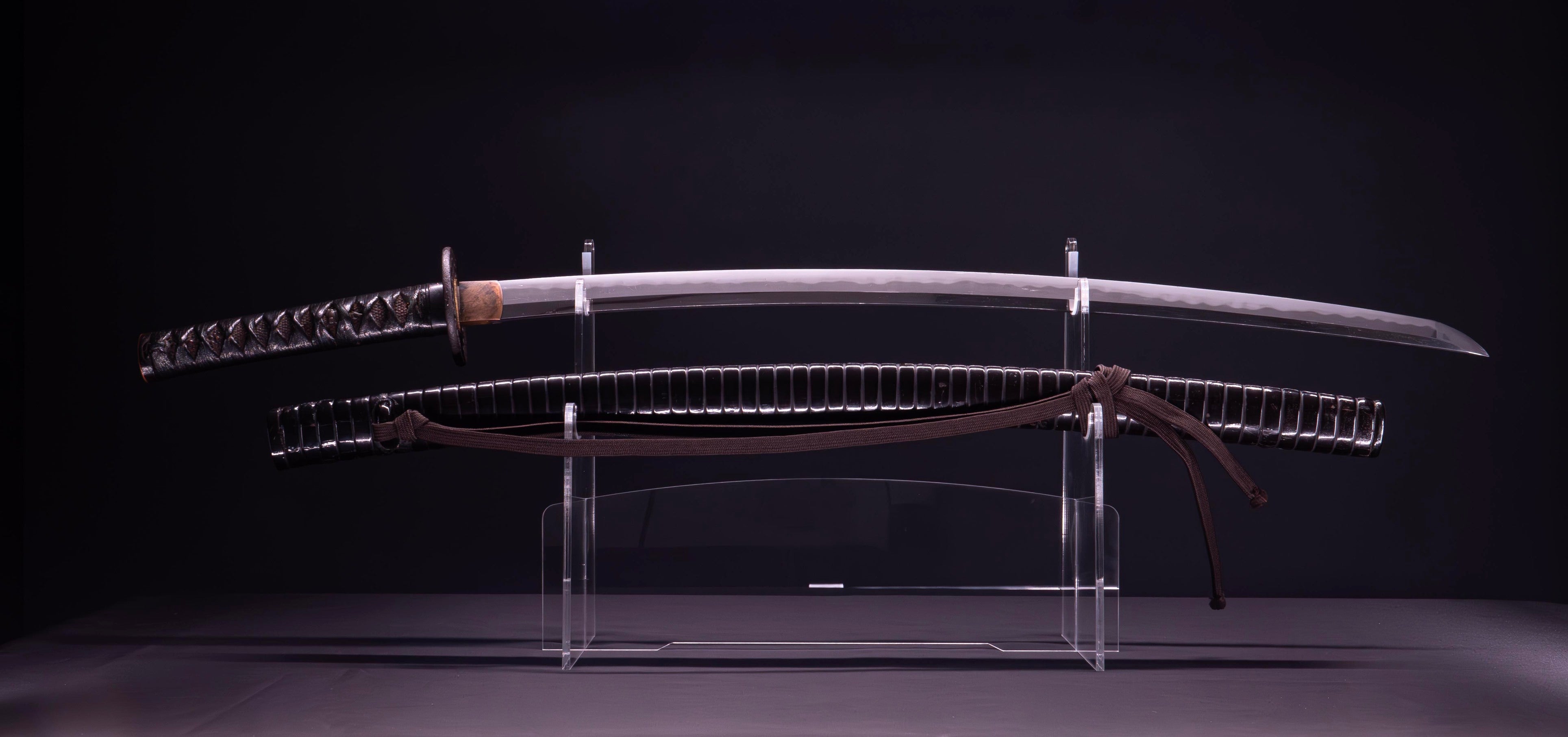 Sabre Japonais Antique Katana avec Hamon Notare Midare, Inro Saya ...